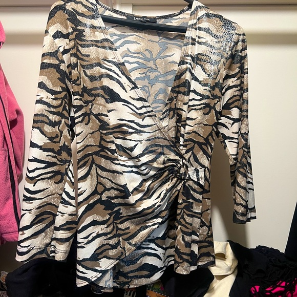 Laura Max | Tops | Laura Max | Poshmark